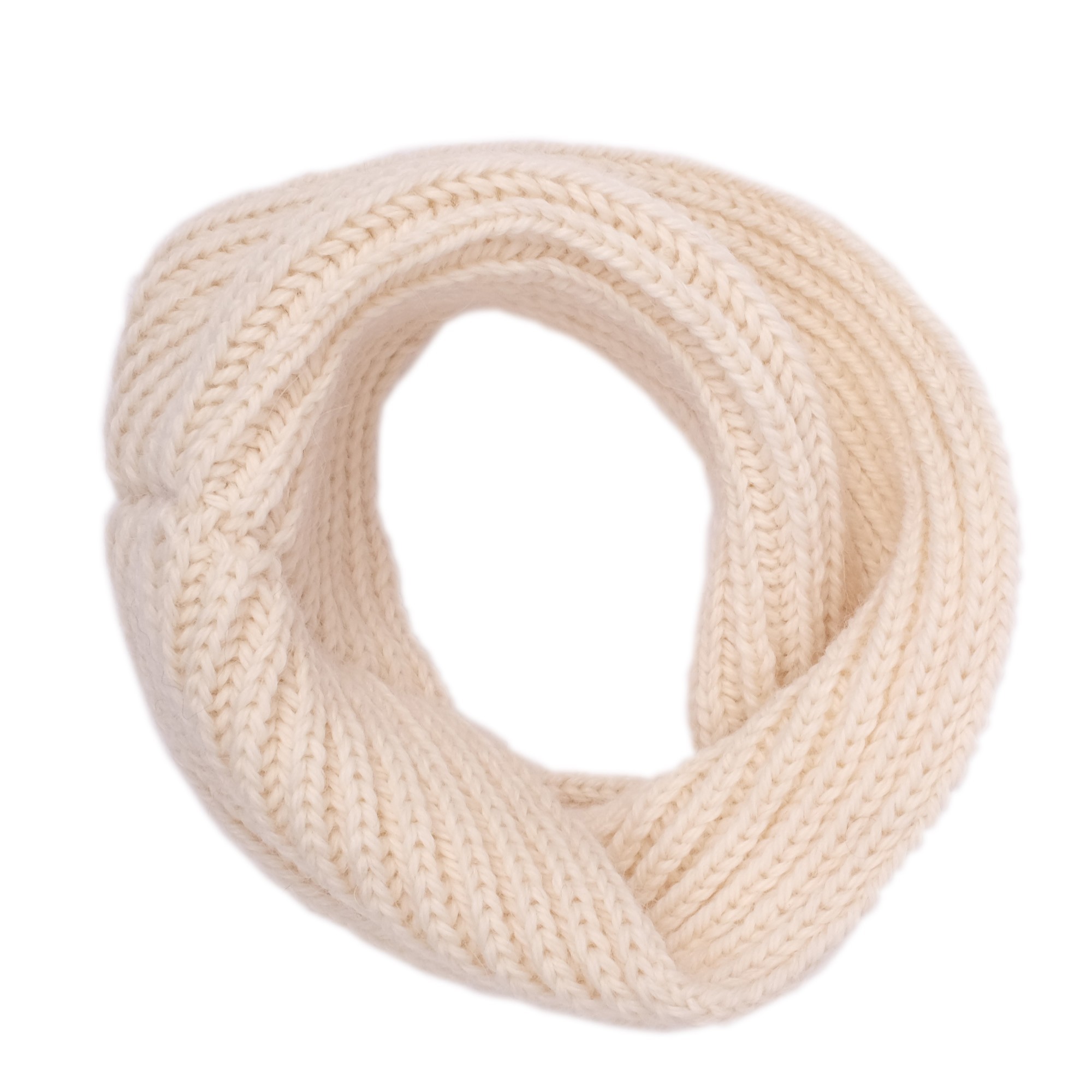 Les tricots de mamy - Snood / tour de cou enfant coloris écru. Tricoté ... Les tricots de mamy - Snood / tour de cou enfant coloris écru. Tricoté ...